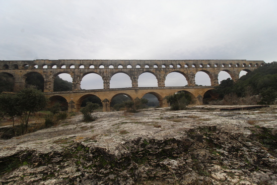 Randonnée au Pont du Gard - les petits pieds en randonnée